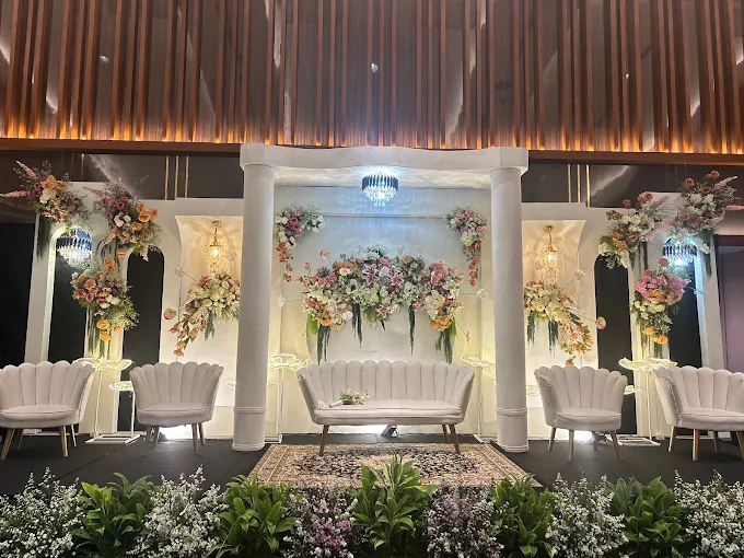 Paket Wedding di Graha Artha Madani Ballroom Update 2025 - Pernikahan.or.id